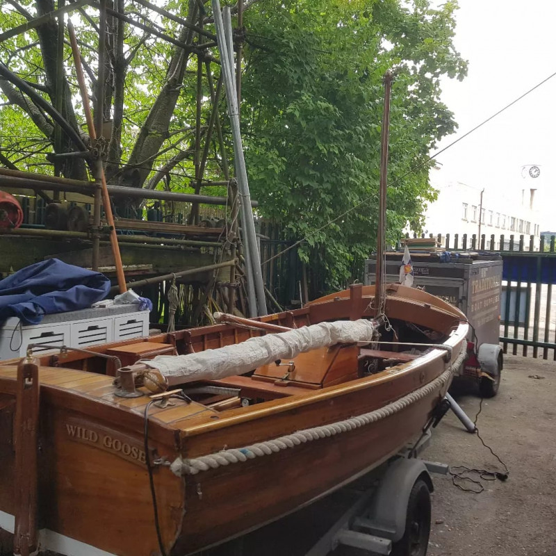 14' Tideway with Road Trailer